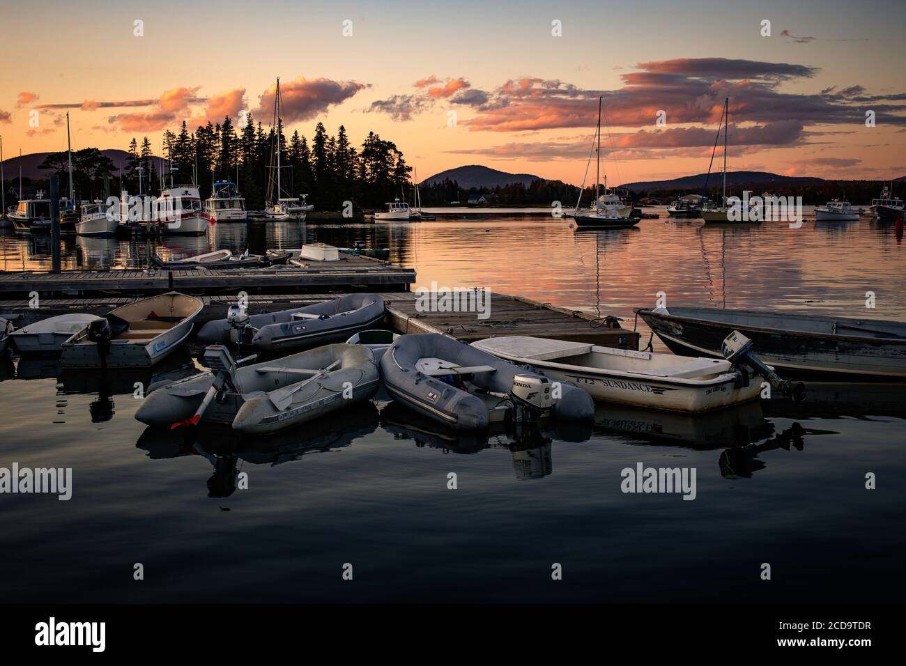 Harbor still life hi-res stock photography and images - Alamy