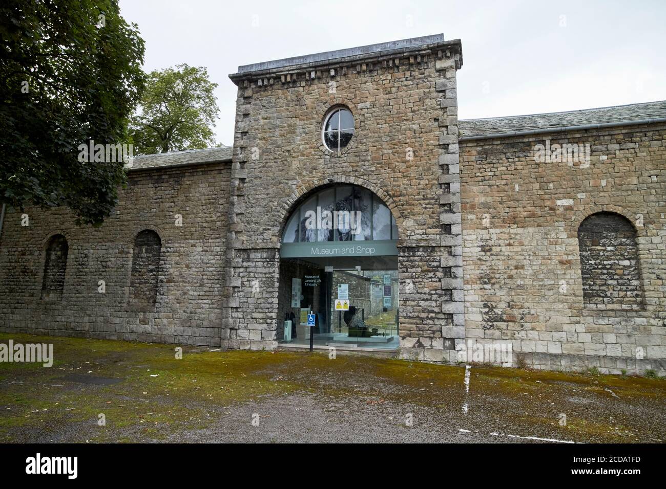 abbot hall art gallery and museum lakeland museum Kendal cumbria ...