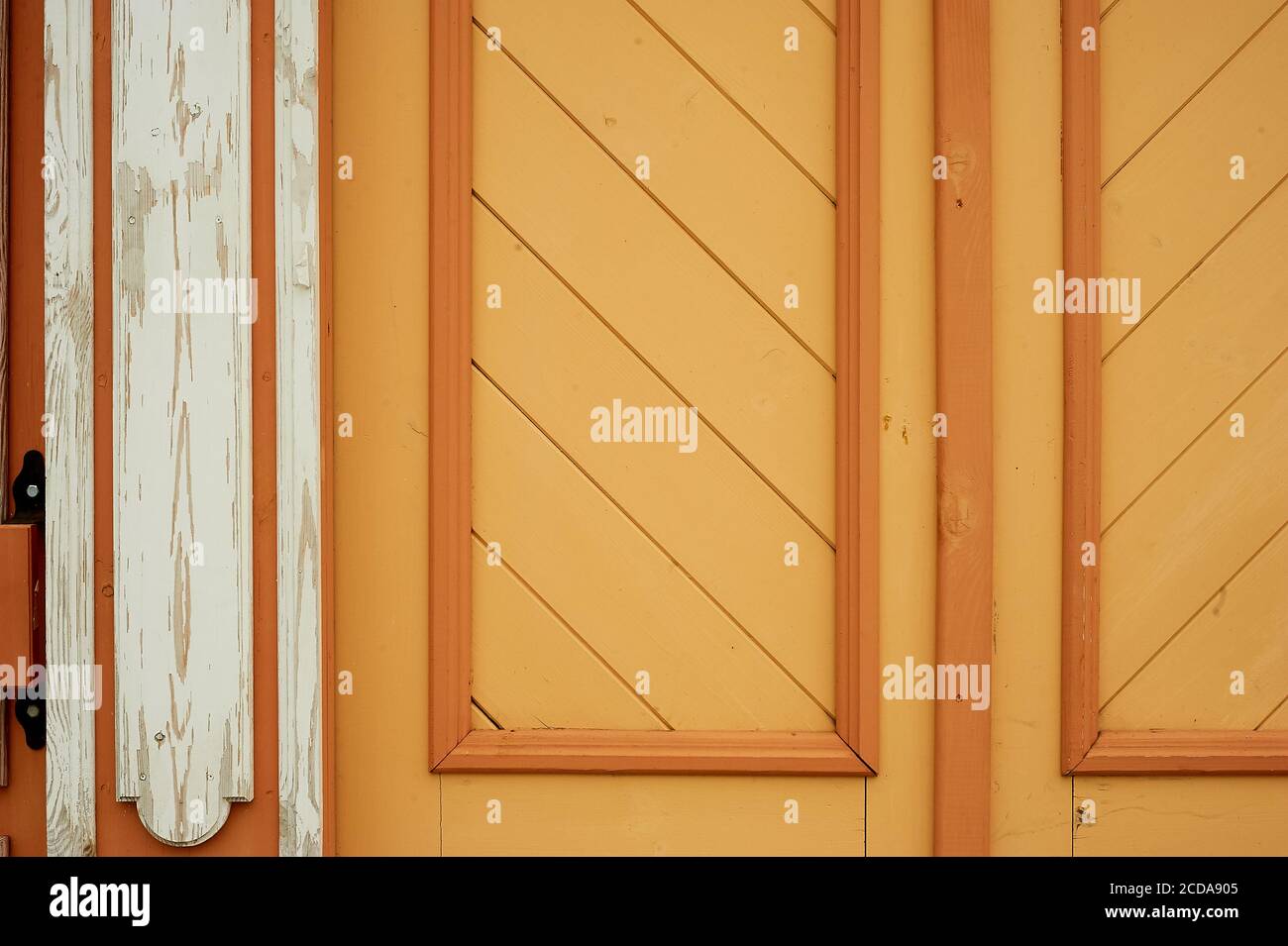 Oblique door hi-res stock photography and images - Alamy