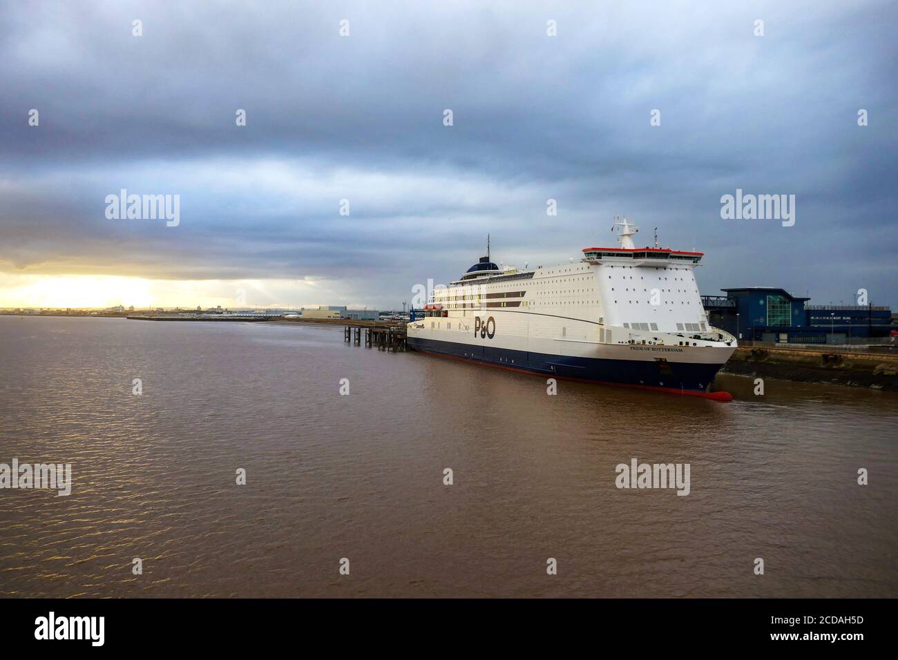 Hull humber port hi-res stock photography and images - Alamy