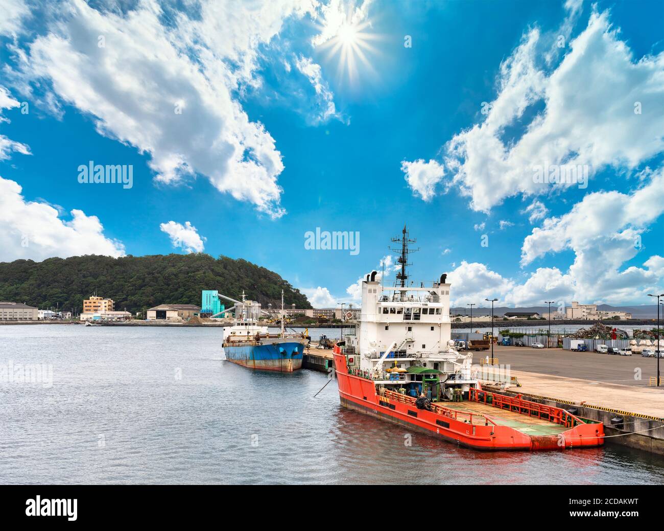 Standby vessel boat hi-res stock photography and images - Alamy