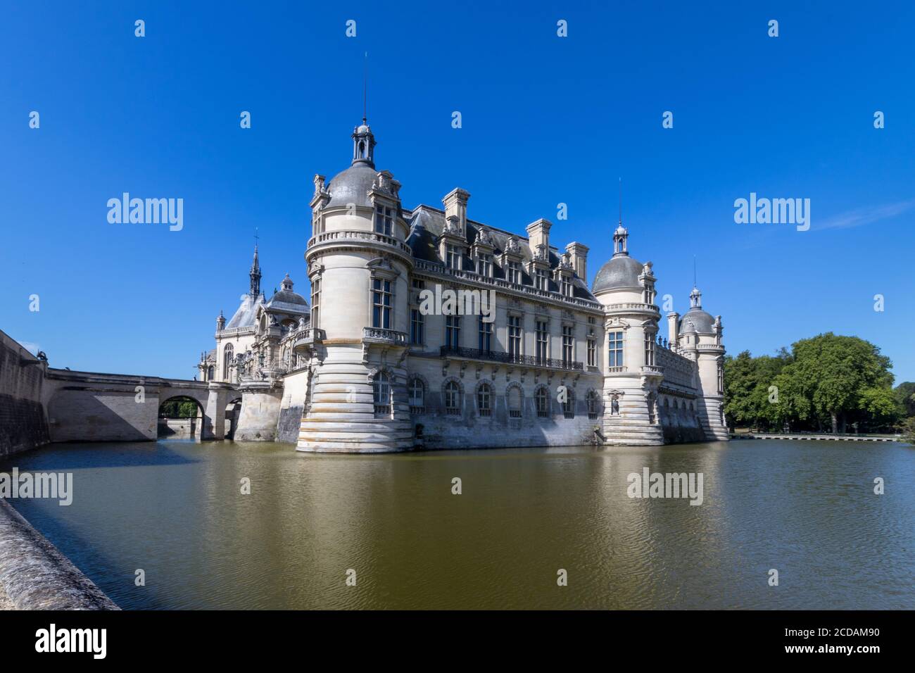 France chantilly great stables hi-res stock photography and images - Alamy
