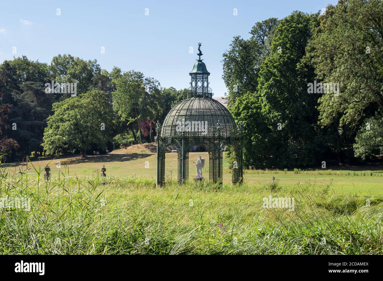 Chantilly city with its romantic parks, castle and stables Stock Photo ...