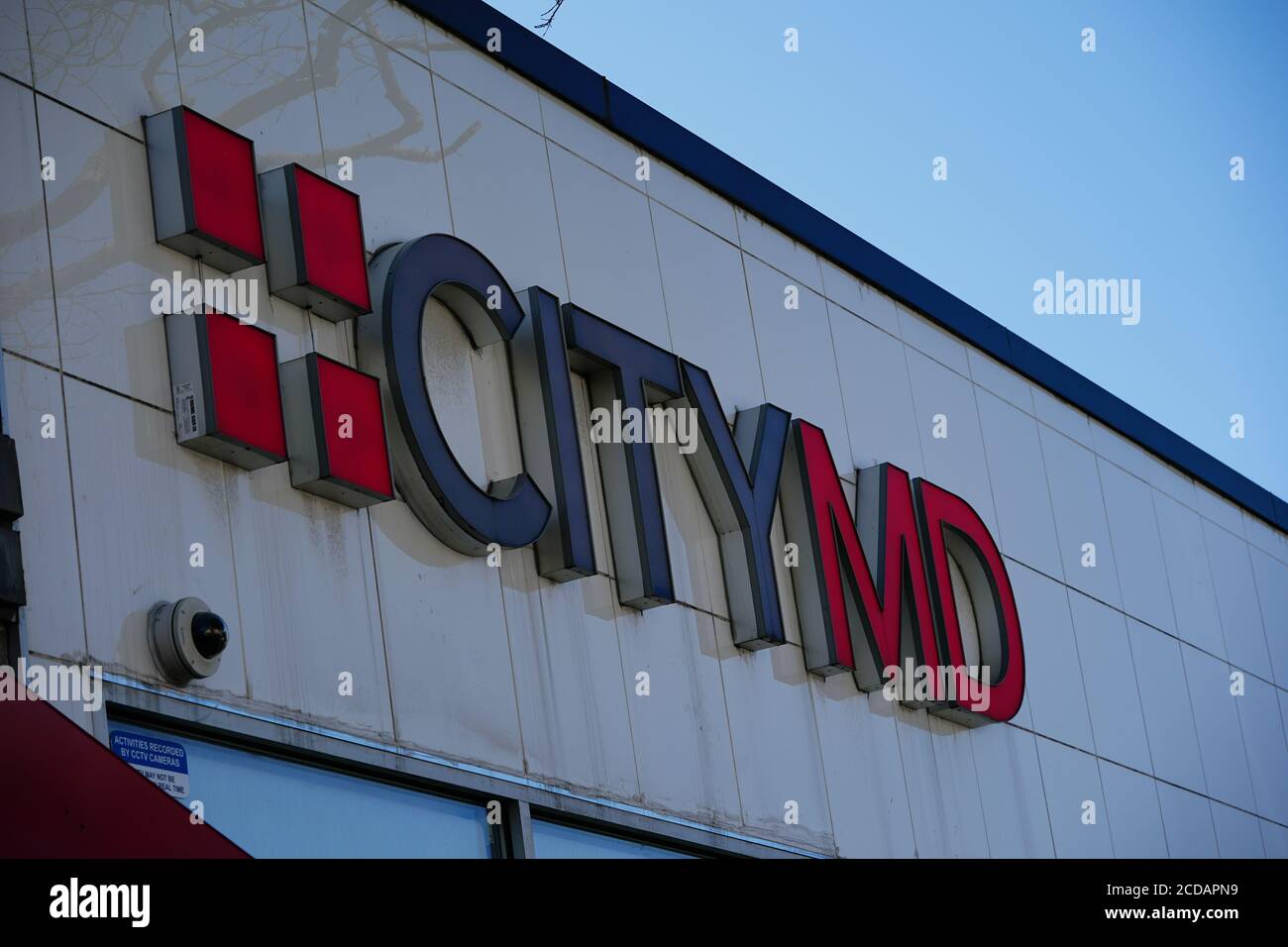 CityMD, logo in Queens borough Stock Photo - Alamy
