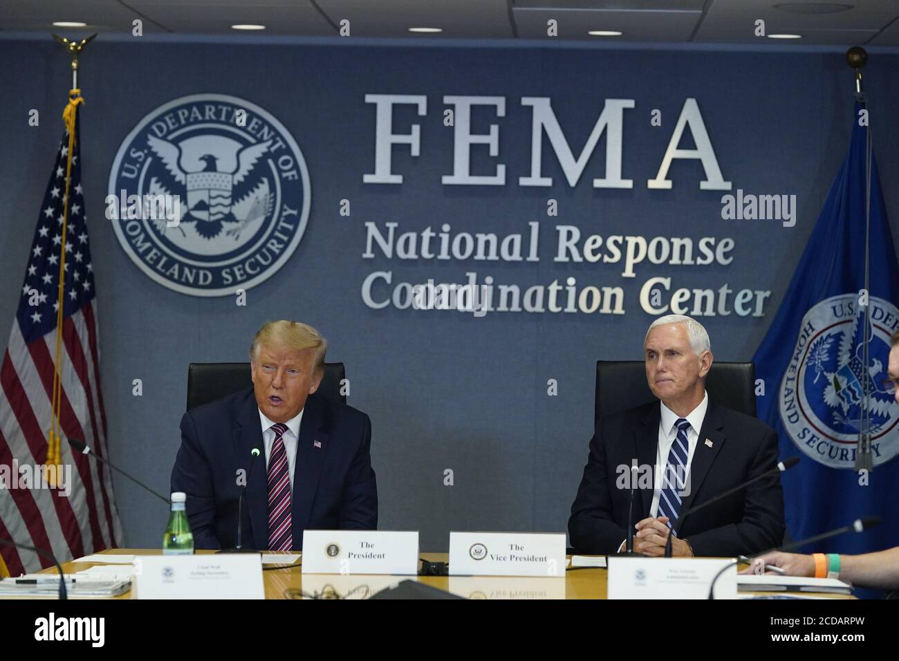 Fema briefing hurricane hi-res stock photography and images - Alamy
