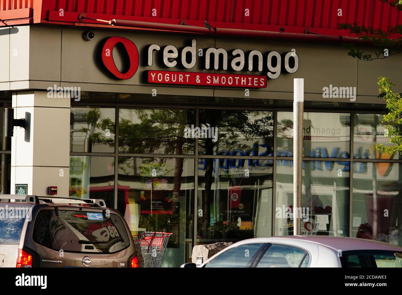 Red Mango Logo