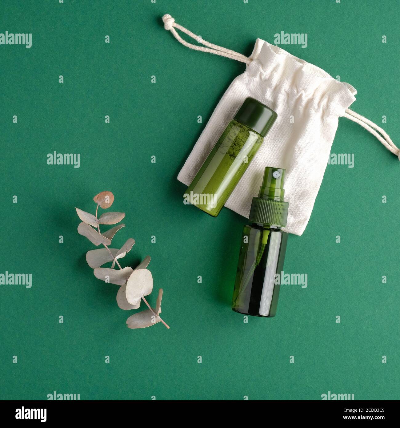 Zero waste cosmetic products set on green background. Natural organic ...