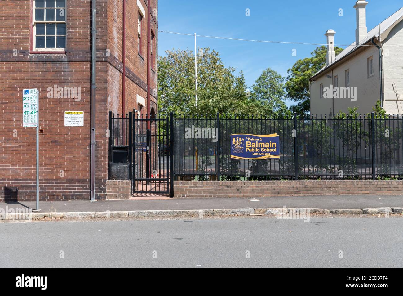 Balmain public school facade hi-res stock photography and images - Alamy