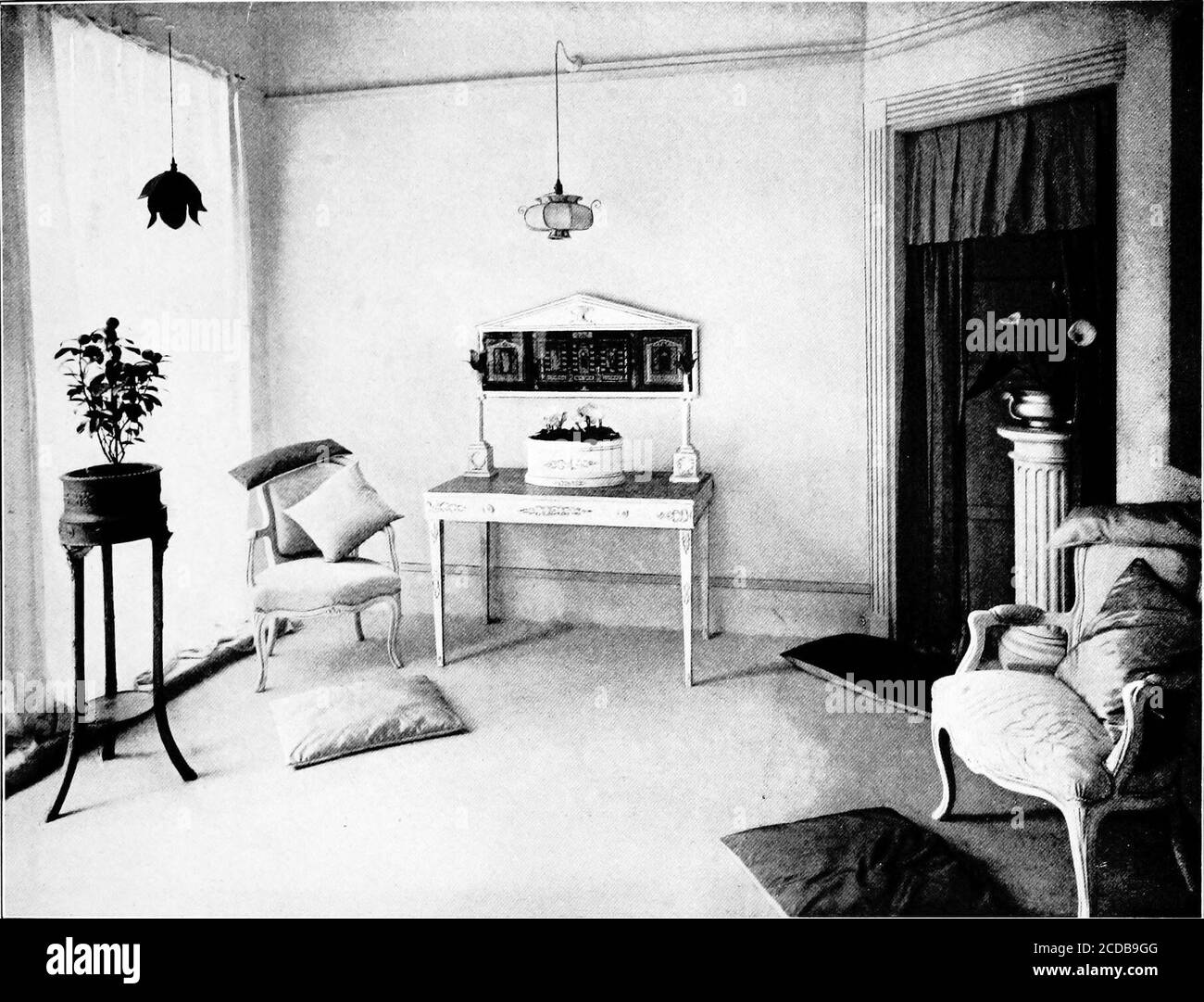 Chippendale Black and White Stock Photos & Images - Alamy