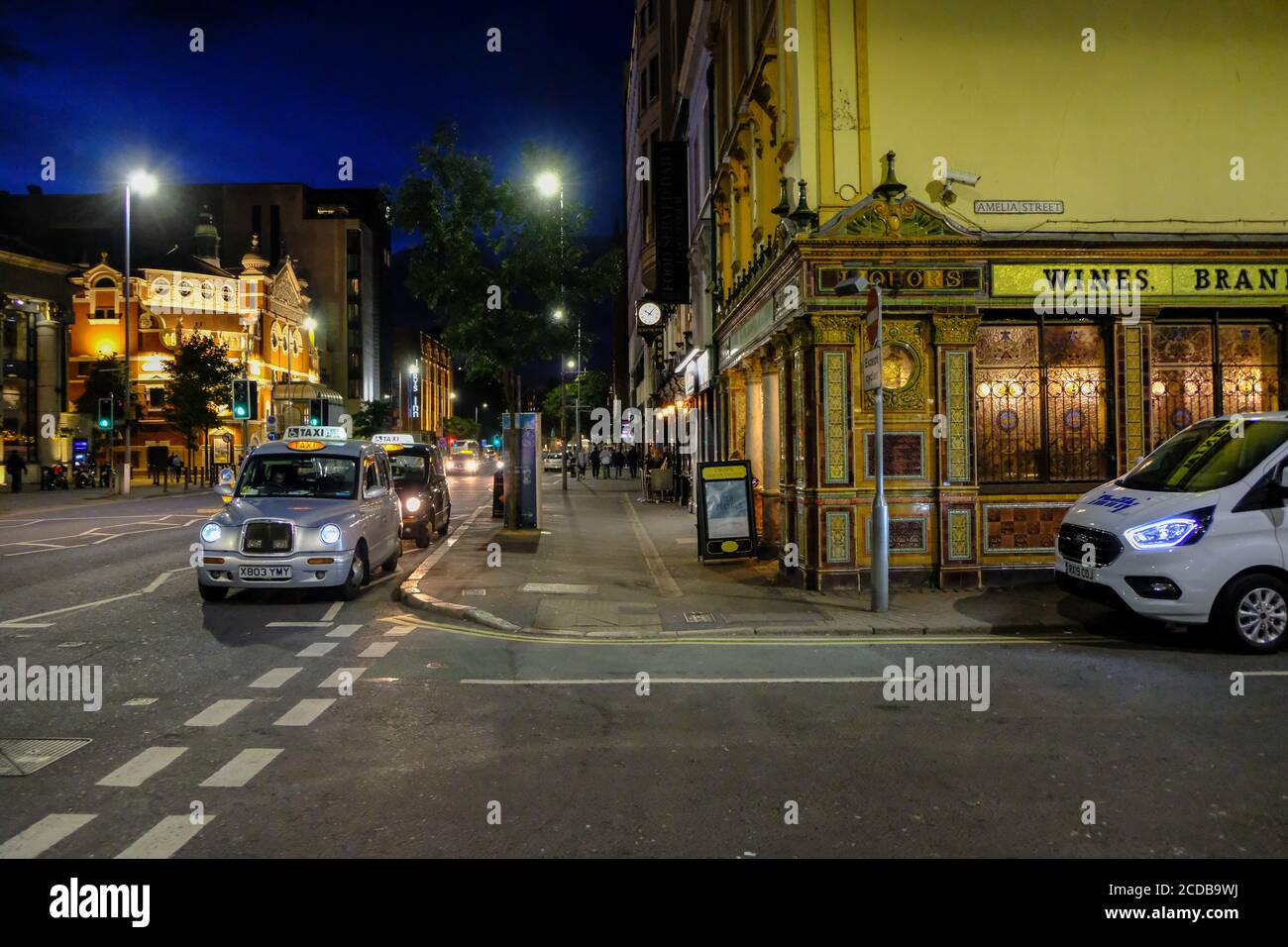 Belfast street view hi-res stock photography and images - Alamy