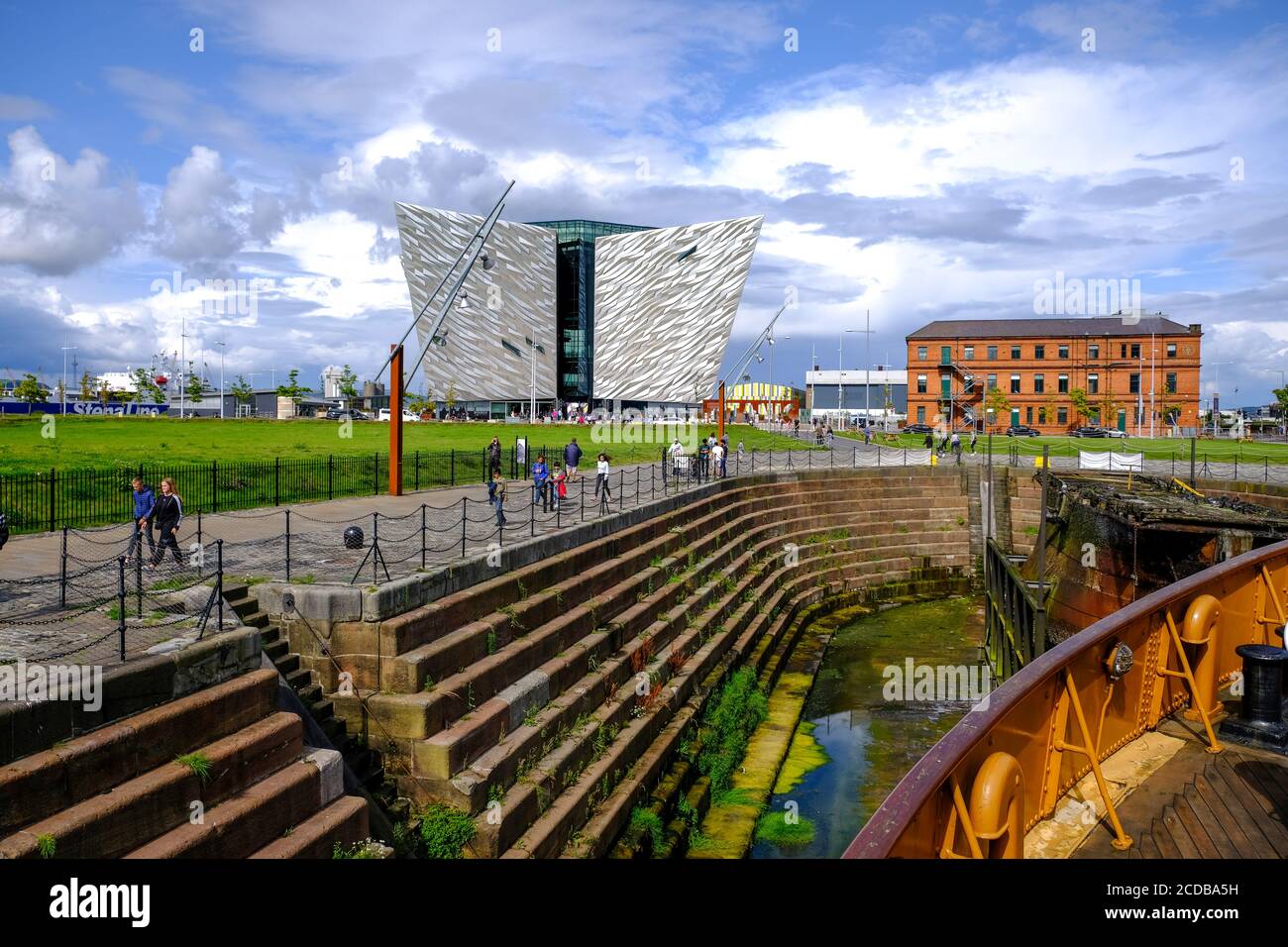 Titanic architecture hi-res stock photography and images - Alamy