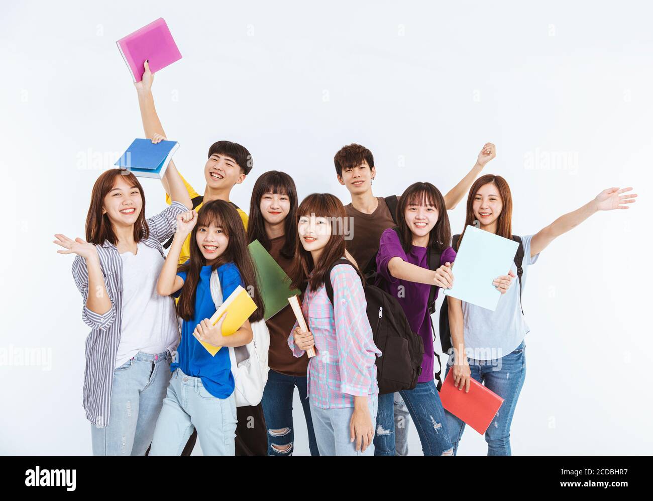 Happy smiling teenage group hi-res stock photography and images - Alamy