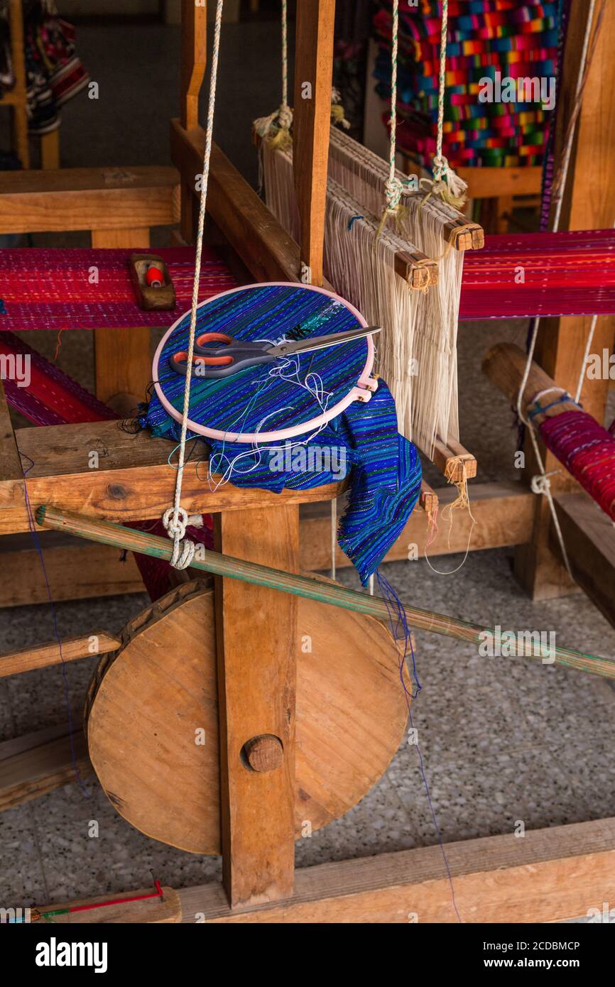 Loom operation hi-res stock photography and images - Alamy