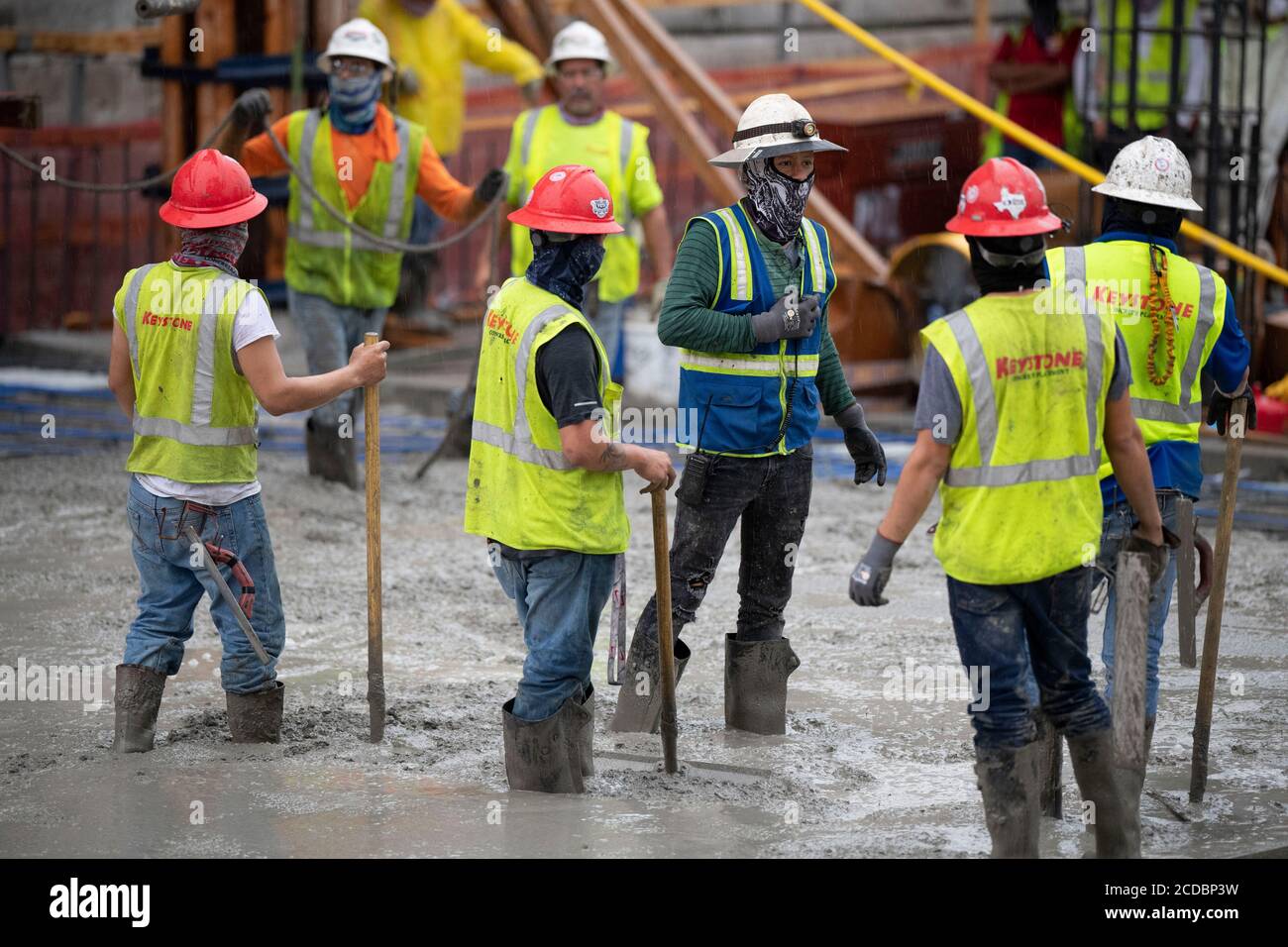 High rise concrete construction hi-res stock photography and images - Alamy