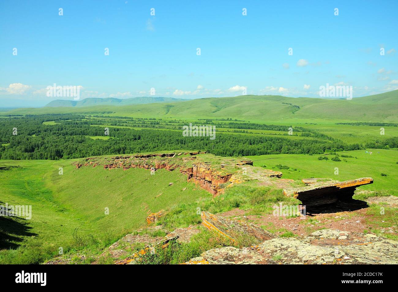 Ridge chests hi-res stock photography and images - Alamy