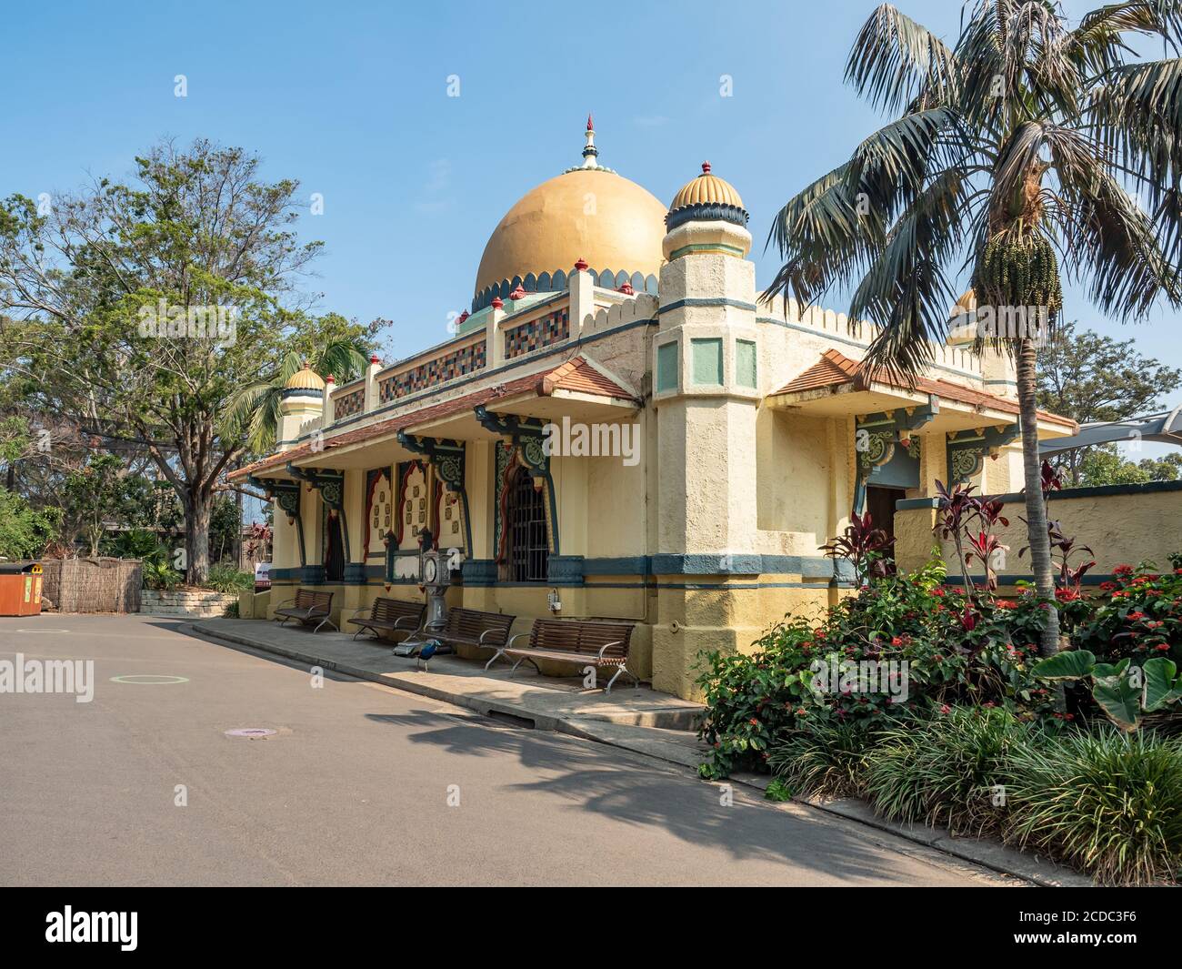 Taronga conservation society hi-res stock photography and images - Alamy