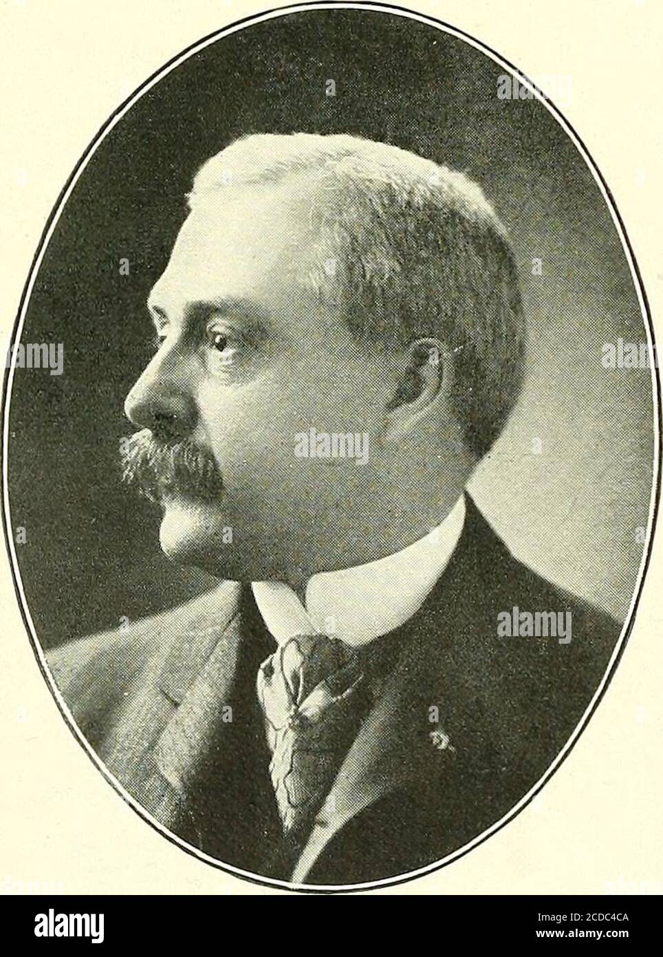 . Men of Minnesota; a collection of the portraits of men prominent in ...