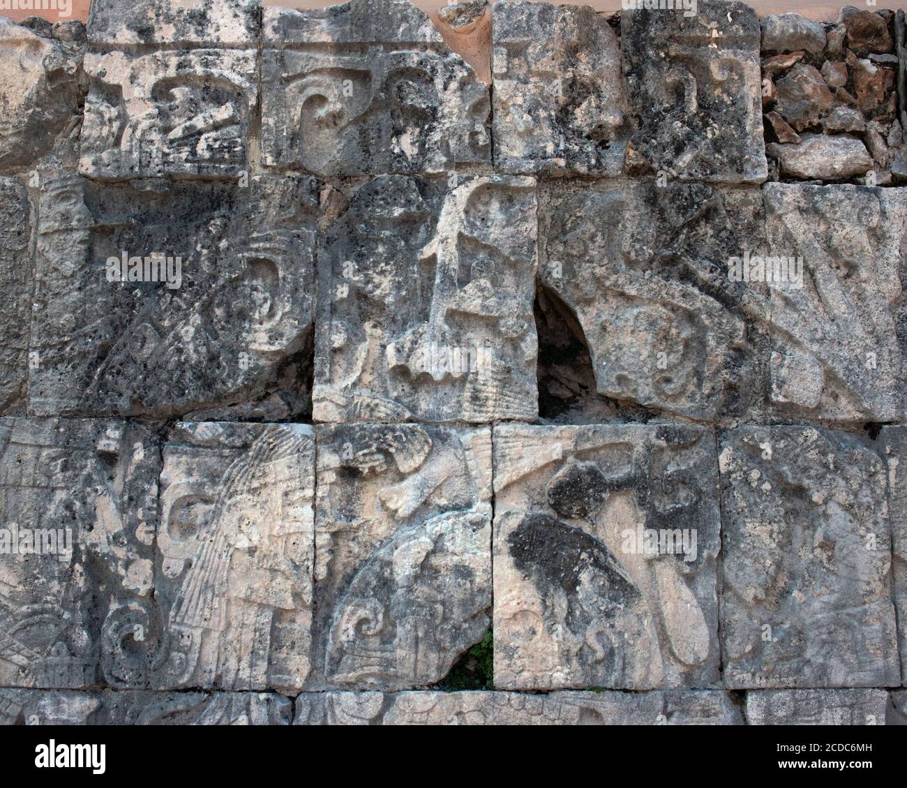 Human sacrifice maya hi-res stock photography and images - Alamy