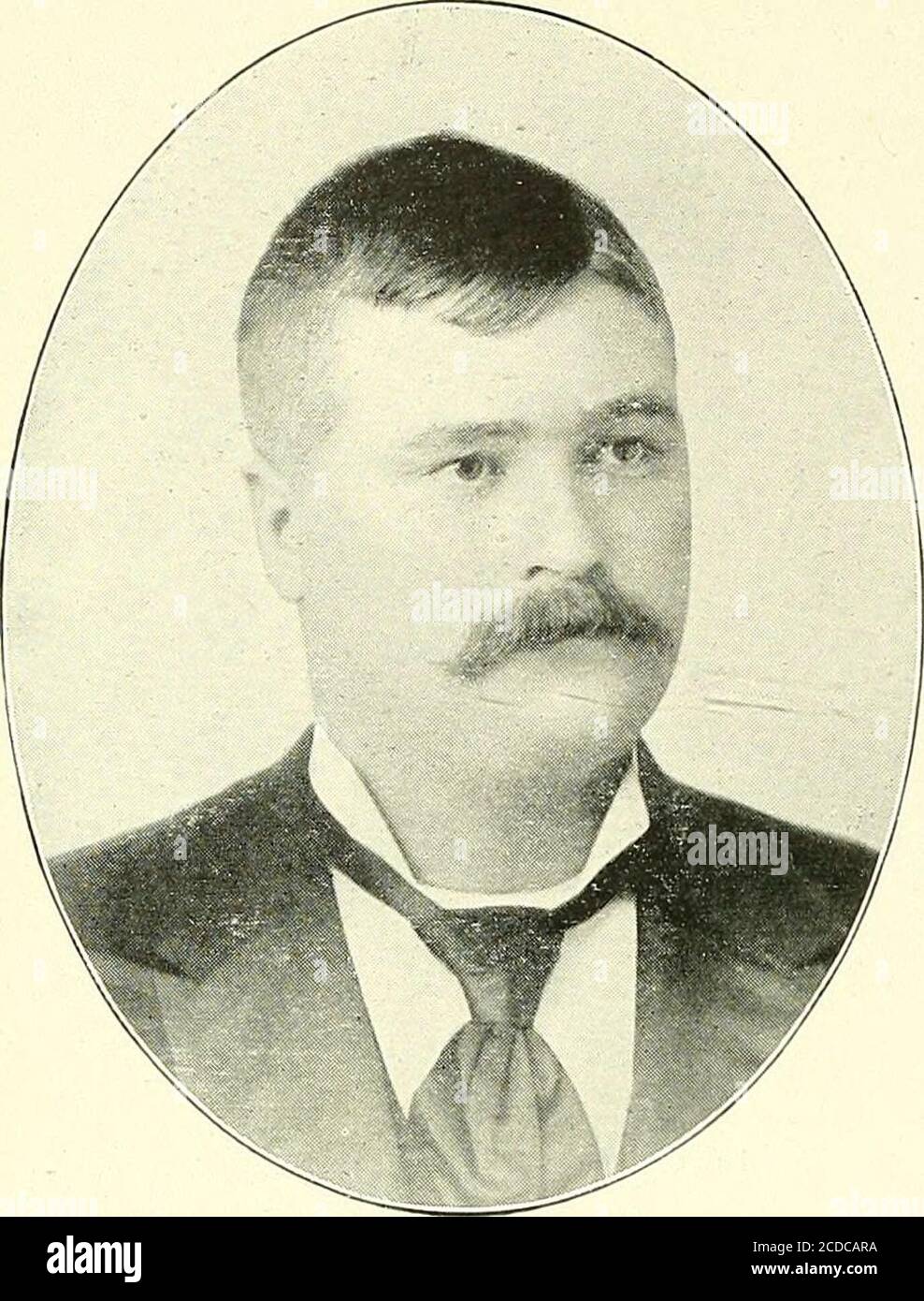 . Men of Minnesota; a collection of the portraits of men prominent in ...