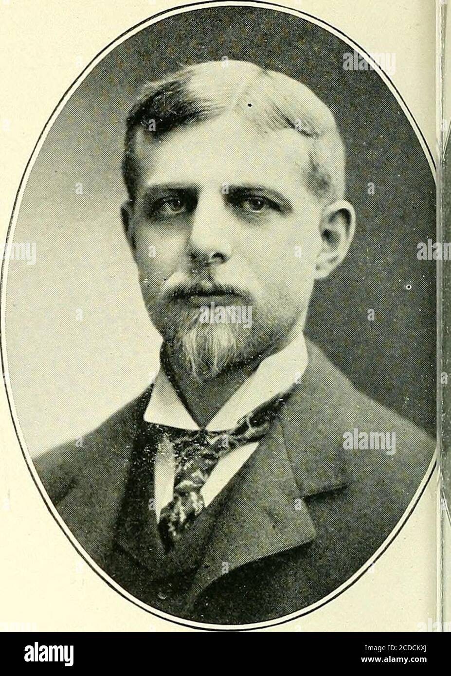 . Men of Minnesota; a collection of the portraits of men prominent in ...