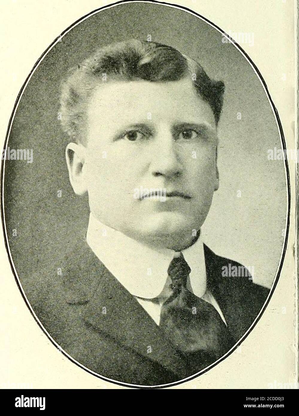 . Men of Minnesota; a collection of the portraits of men prominent in ...