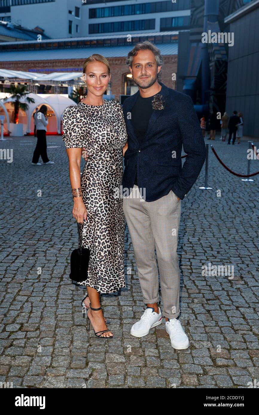 Berlin, Germany. 27th Aug, 2020. Carolina Beil and life partner Philipp ...
