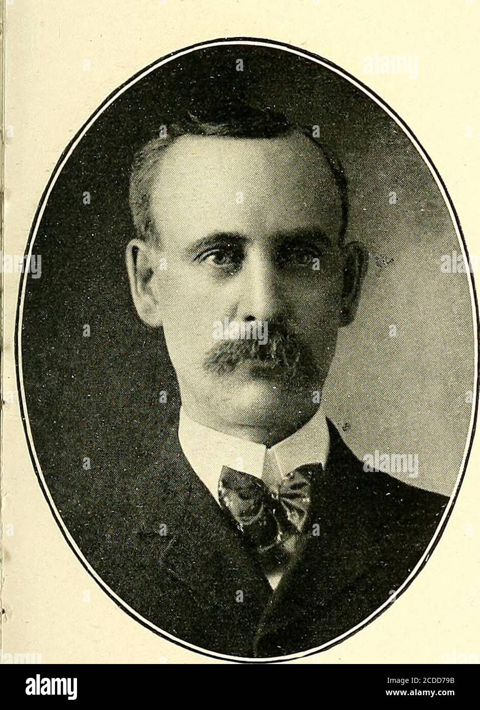 . Men of Minnesota; a collection of the portraits of men prominent in ...