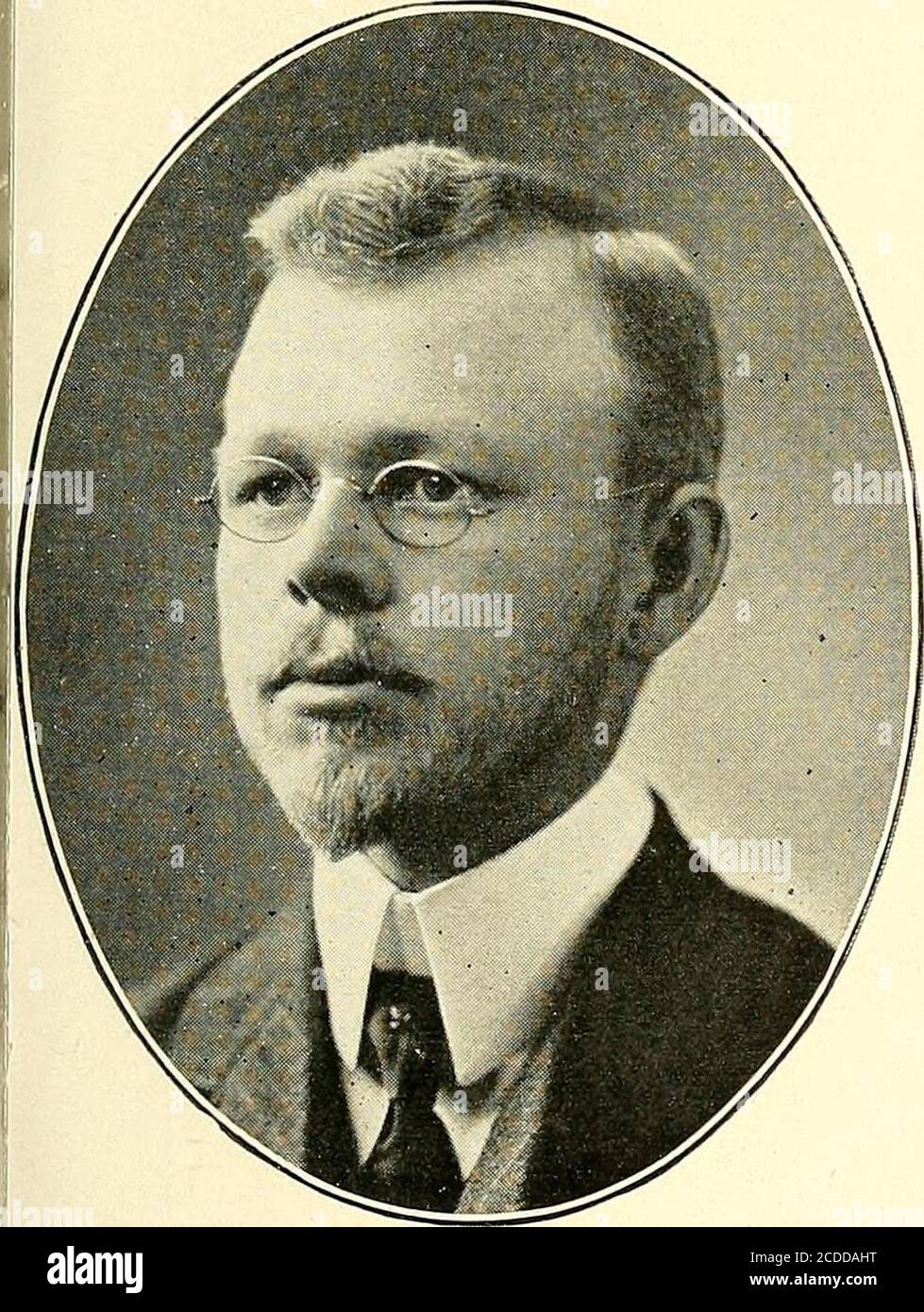 . Men of Minnesota; a collection of the portraits of men prominent in ...