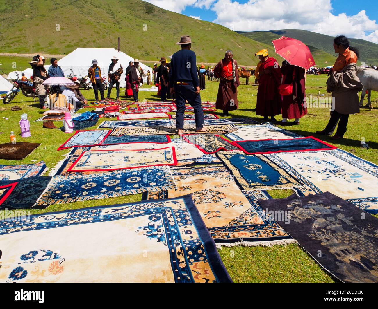 Group of nomads hi-res stock photography and images - Alamy