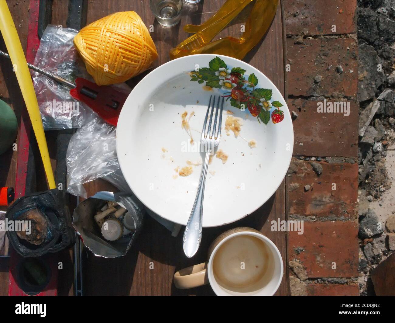 Workplace lunch hi-res stock photography and images - Alamy