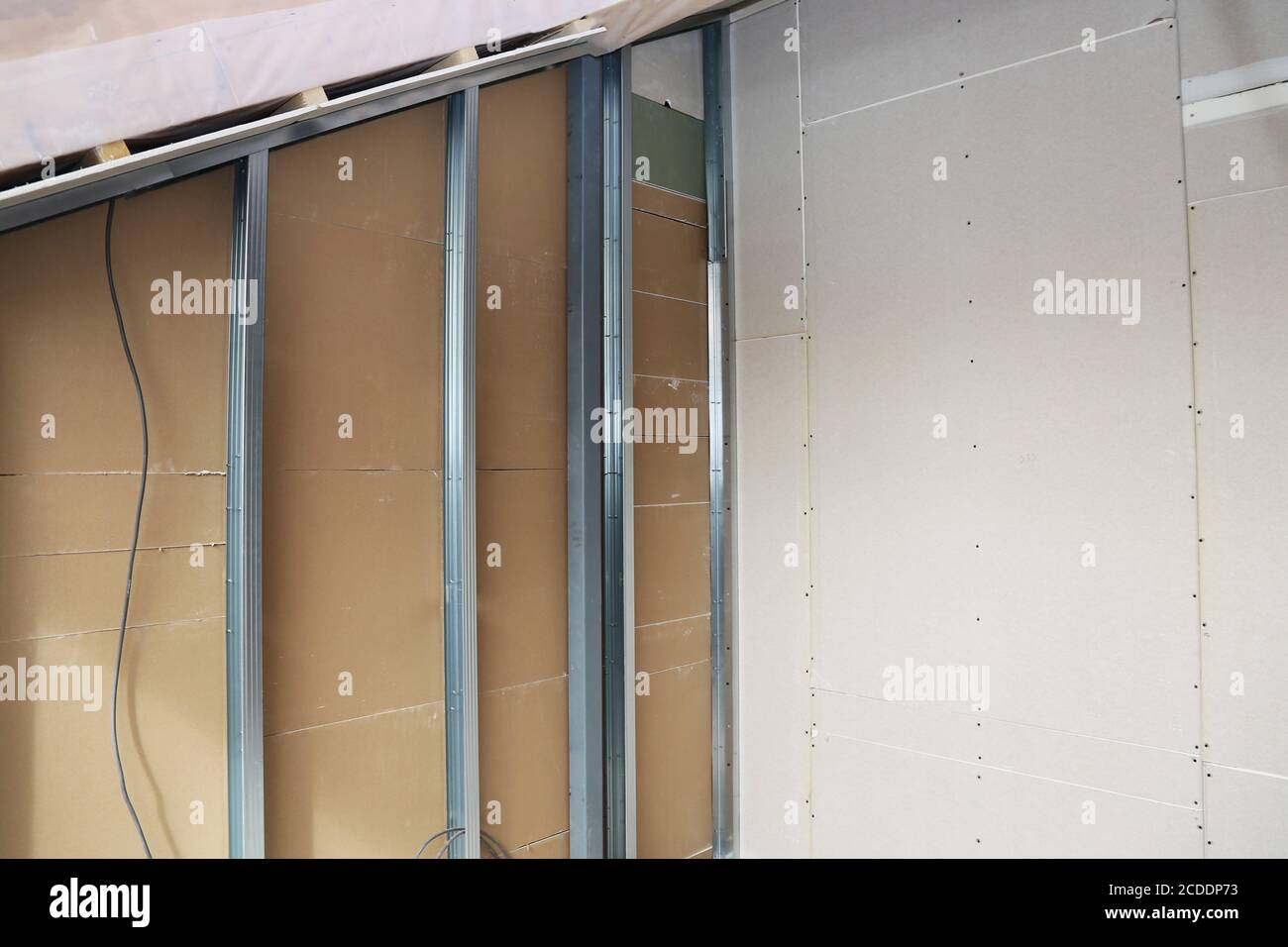 Drywall construction hi-res stock photography and images - Alamy