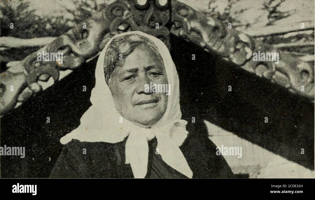 Te atua hi-res stock photography and images - Alamy