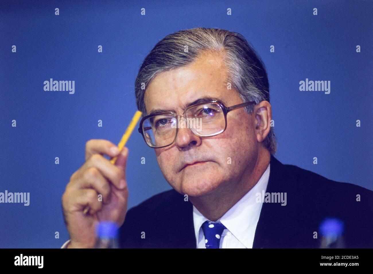 1990 tory hi-res stock photography and images - Alamy