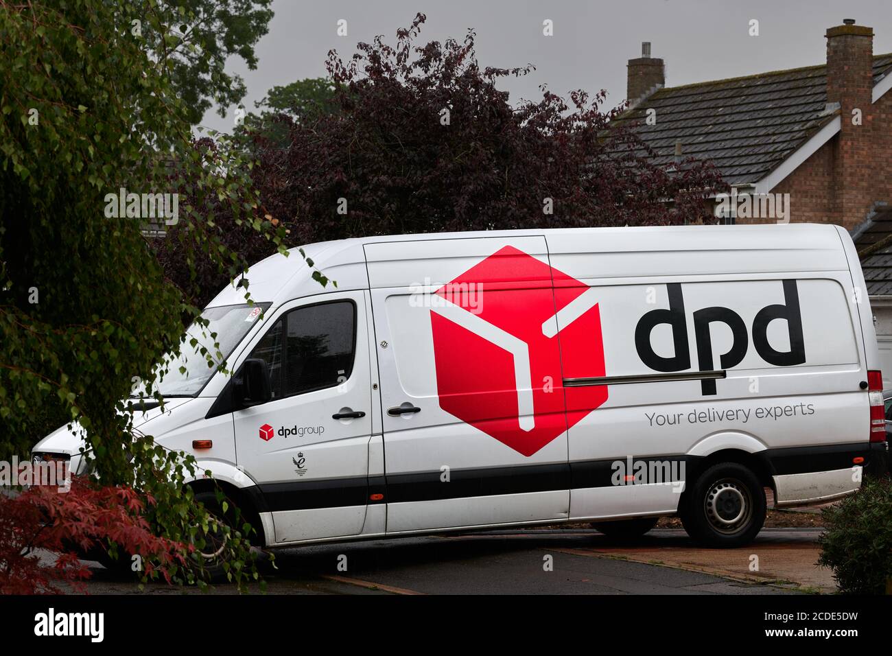 Dpd Parcel Delivery High Resolution Stock Photography and Images - Alamy