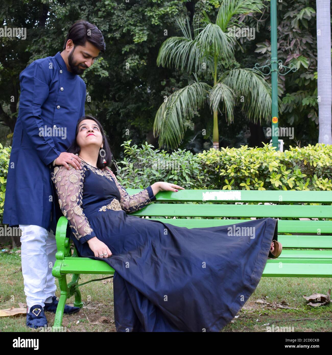 Indian couple pre wedding shoot hi-res stock photography and images - Alamy
