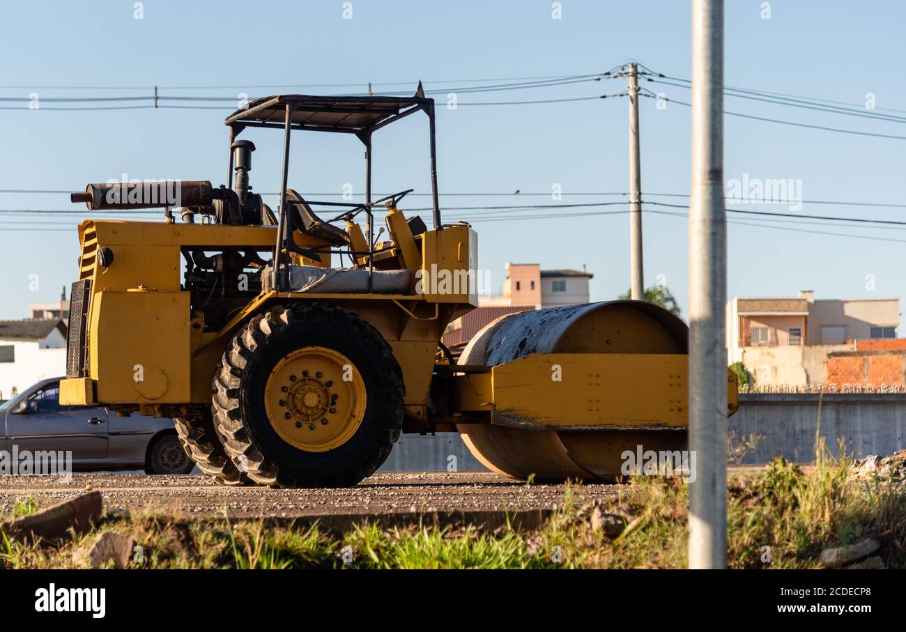 Smooth or Single-drum roll. Better known as Smooth Roller, the single ...