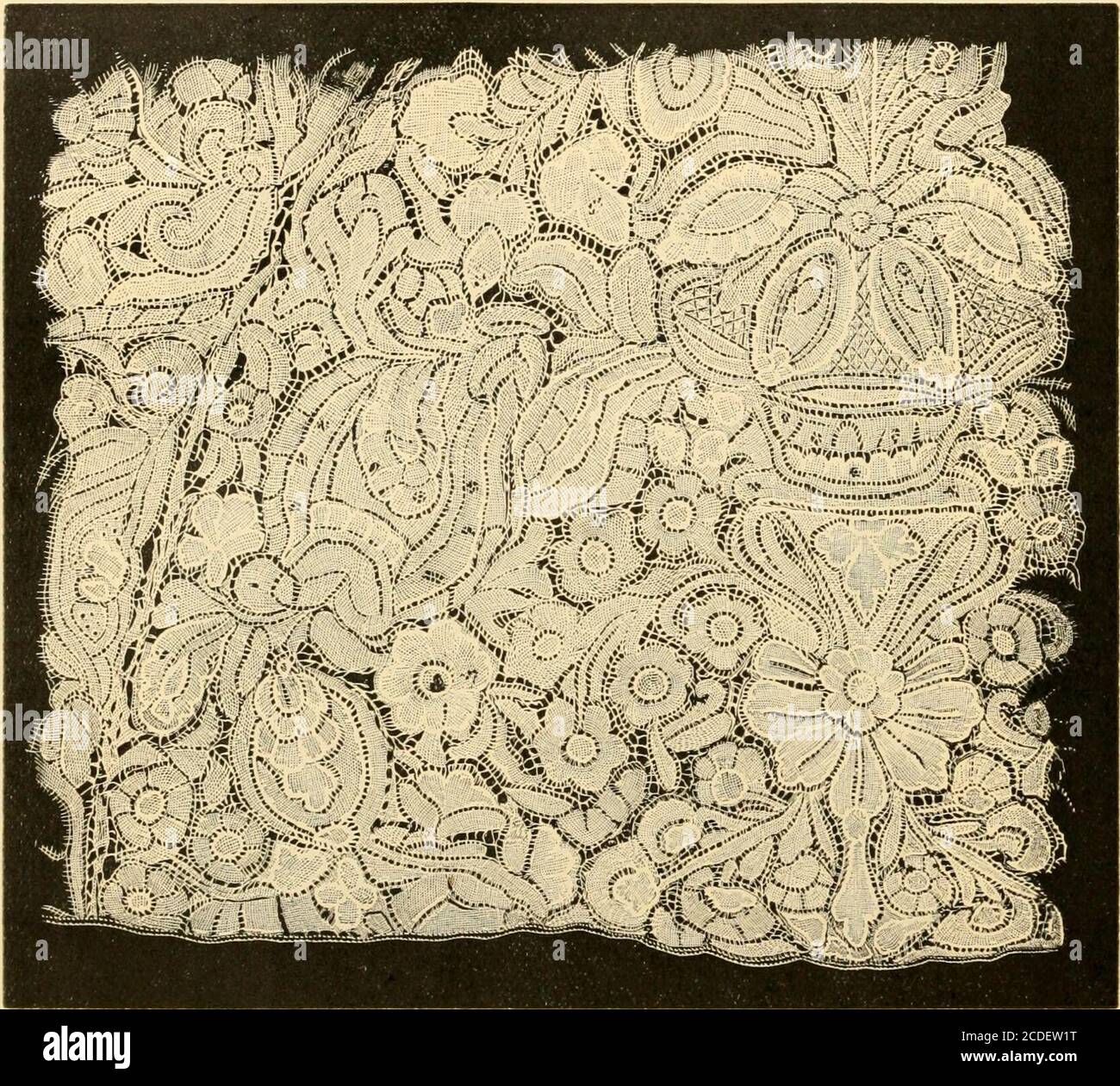 Oldlace hi-res stock photography and images - Alamy