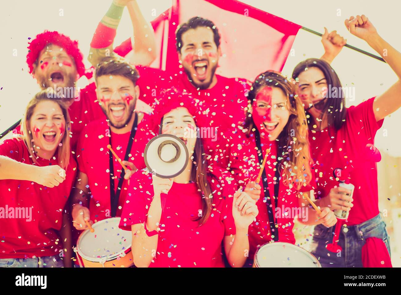 Crowd fan confetti flag football hi-res stock photography and images ...