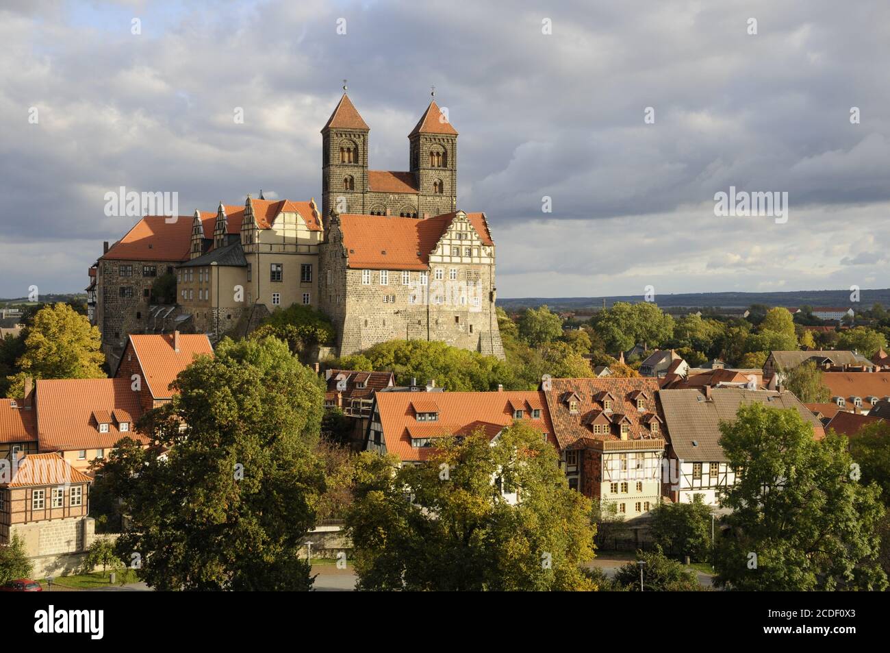 Castle and collegiate church in Quedlinburg Stock Photo - Alamy