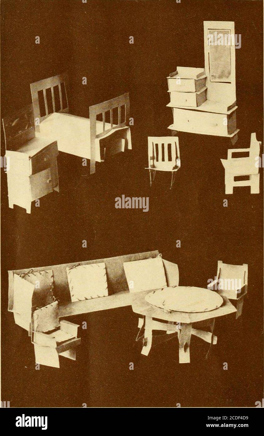 Intersecting Planes Architecture