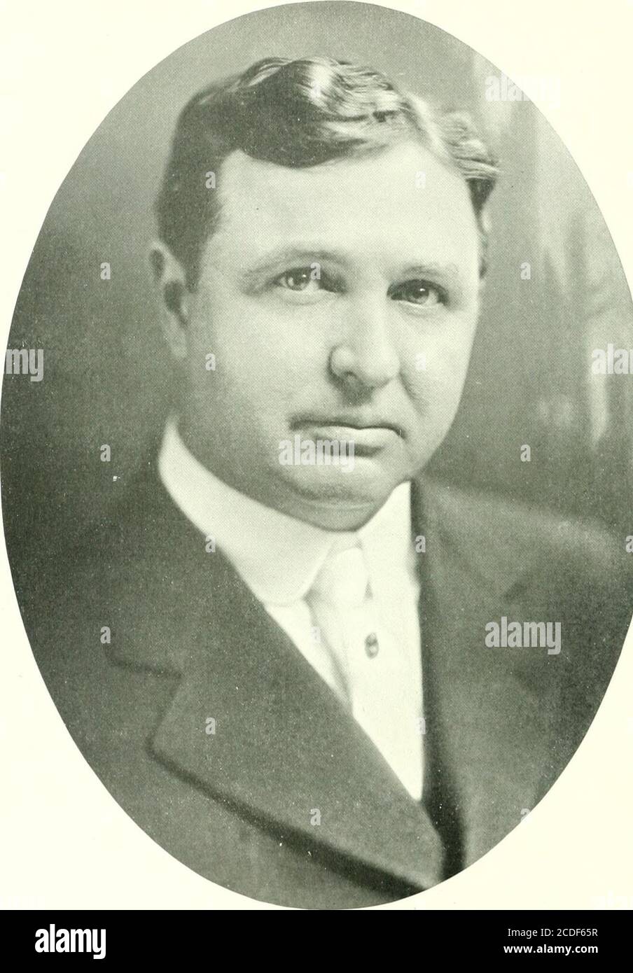 . History of Worcester and its people . ^.,y^ ^s>o^v^