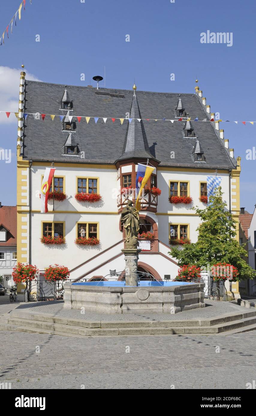 Market fountain and town hall in Volkach Stock Photo - Alamy