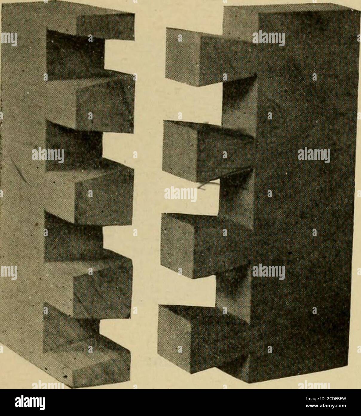 Corner dovetail joints hi-res stock photography and images - Alamy