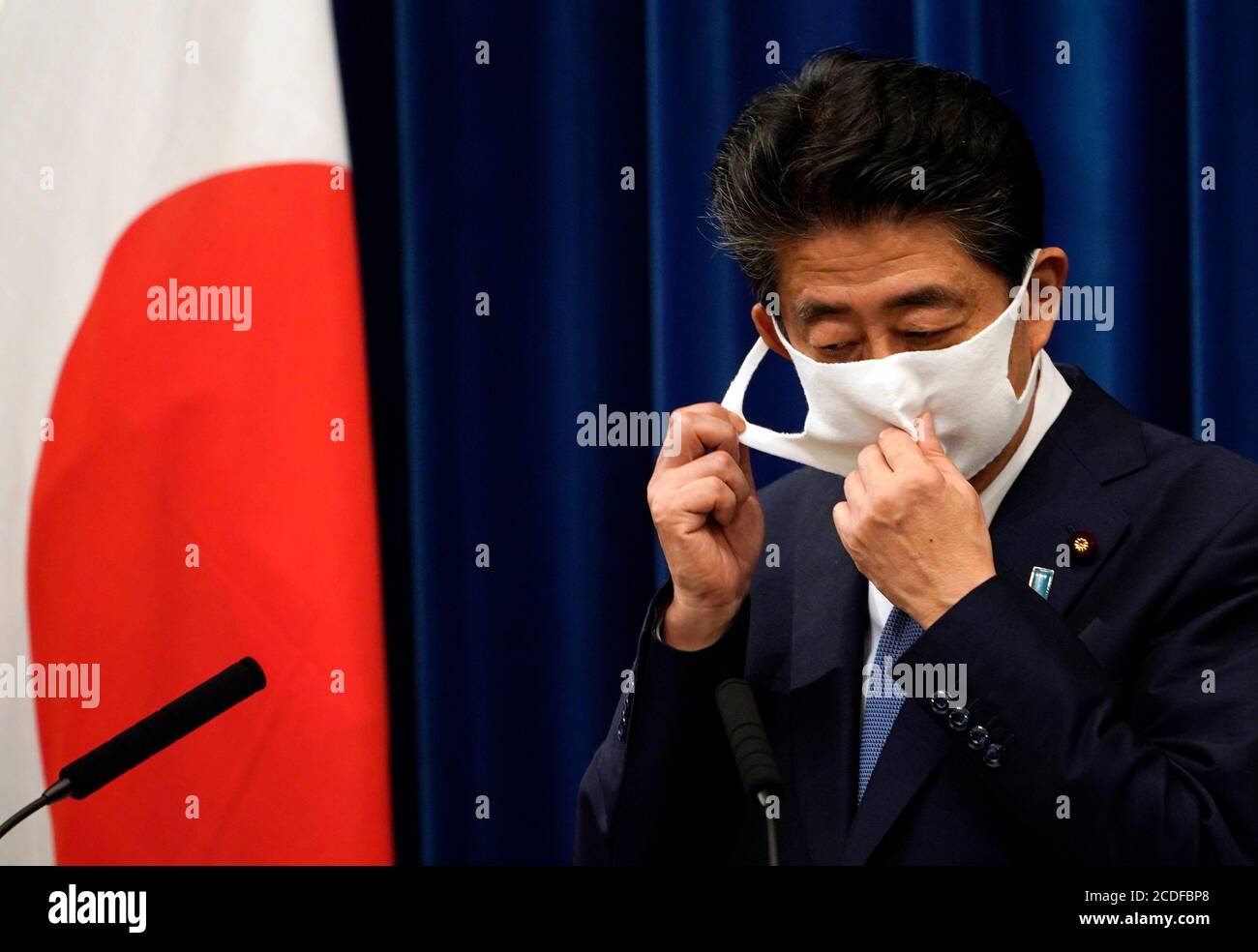Tokyo, Japan. 28th Aug, 2020. Japanese Prime Minister Shinzo Abe takes ...