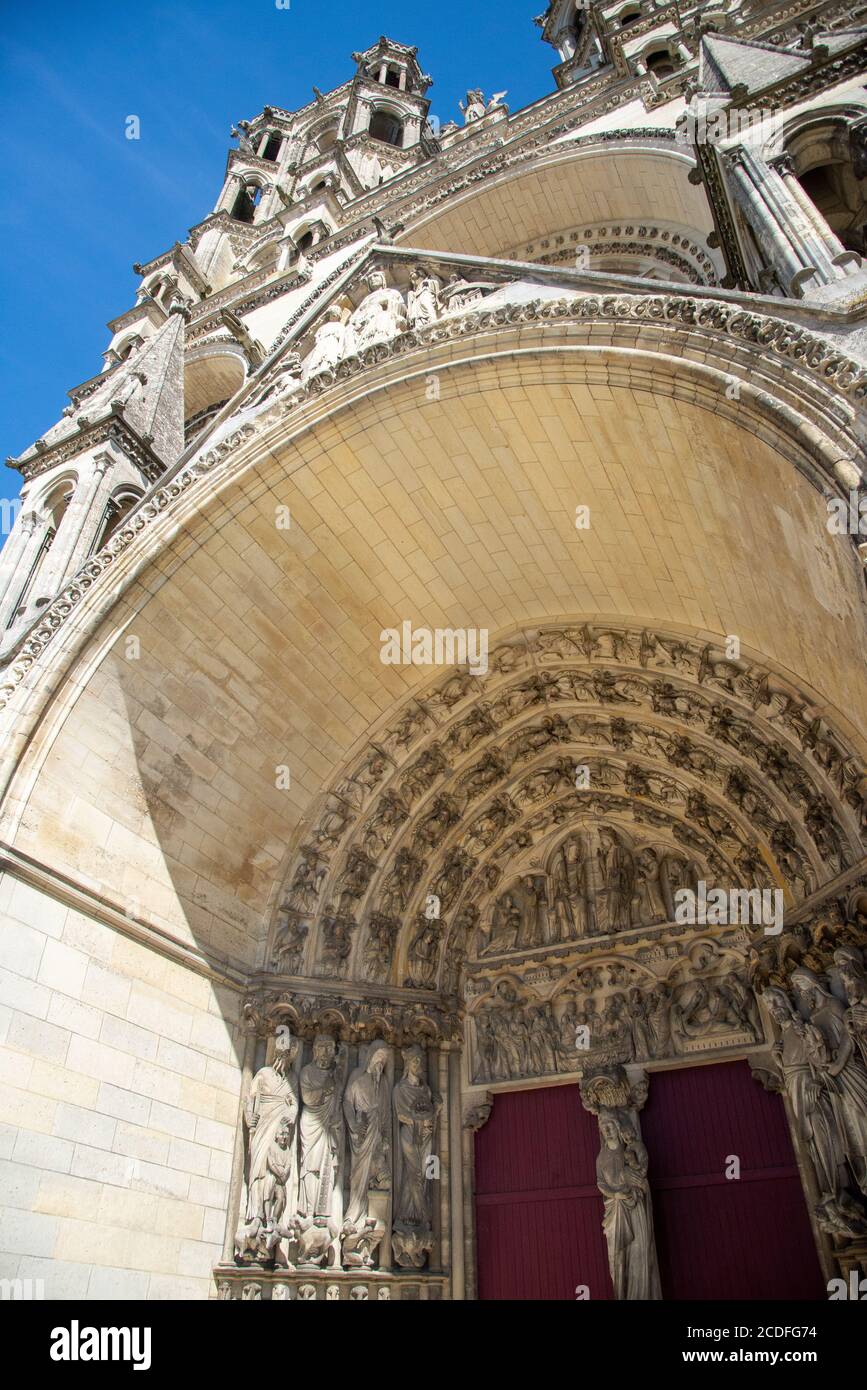 timpanum of cathedral of Laon in France Stock Photo - Alamy
