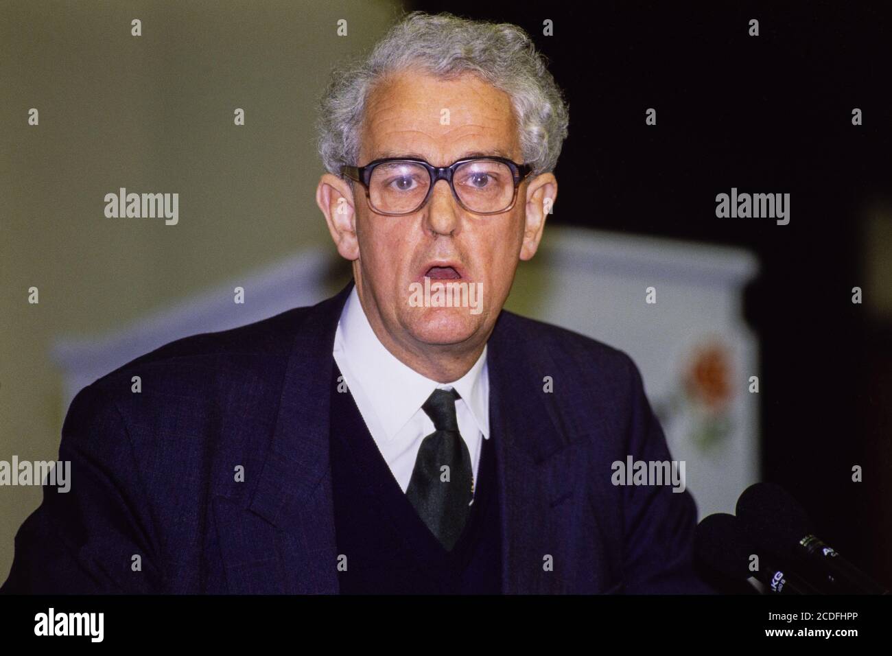 January 1991 hi-res stock photography and images - Alamy