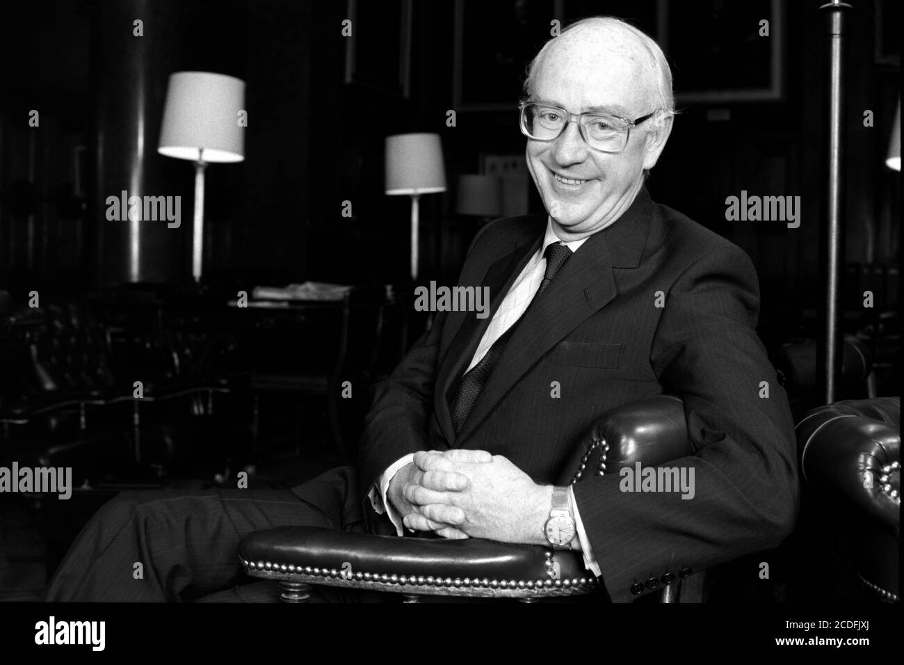 Law society for england and wales Black and White Stock Photos & Images ...