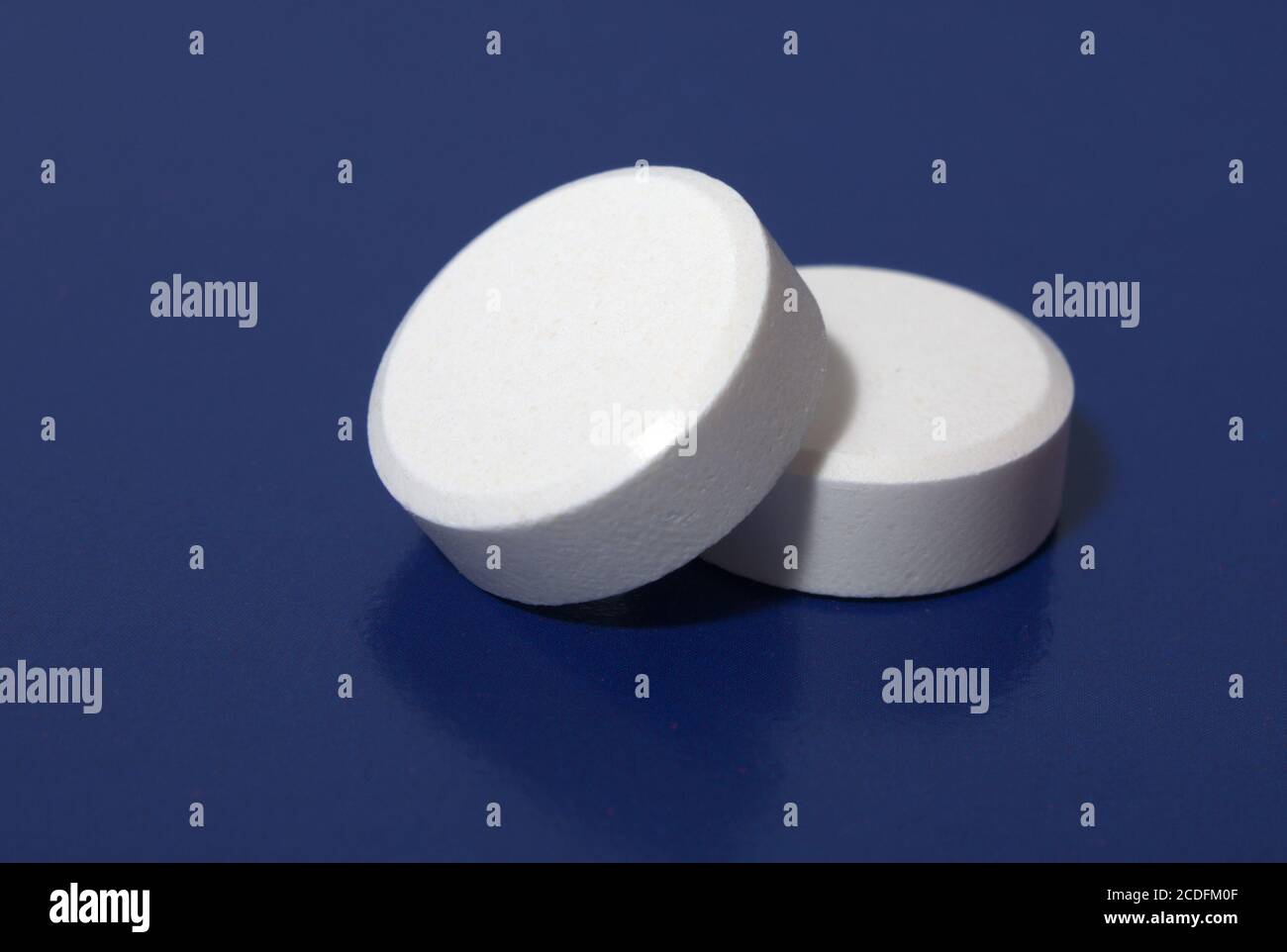 Antibiotic narcotic prescriptions hi-res stock photography and images ...