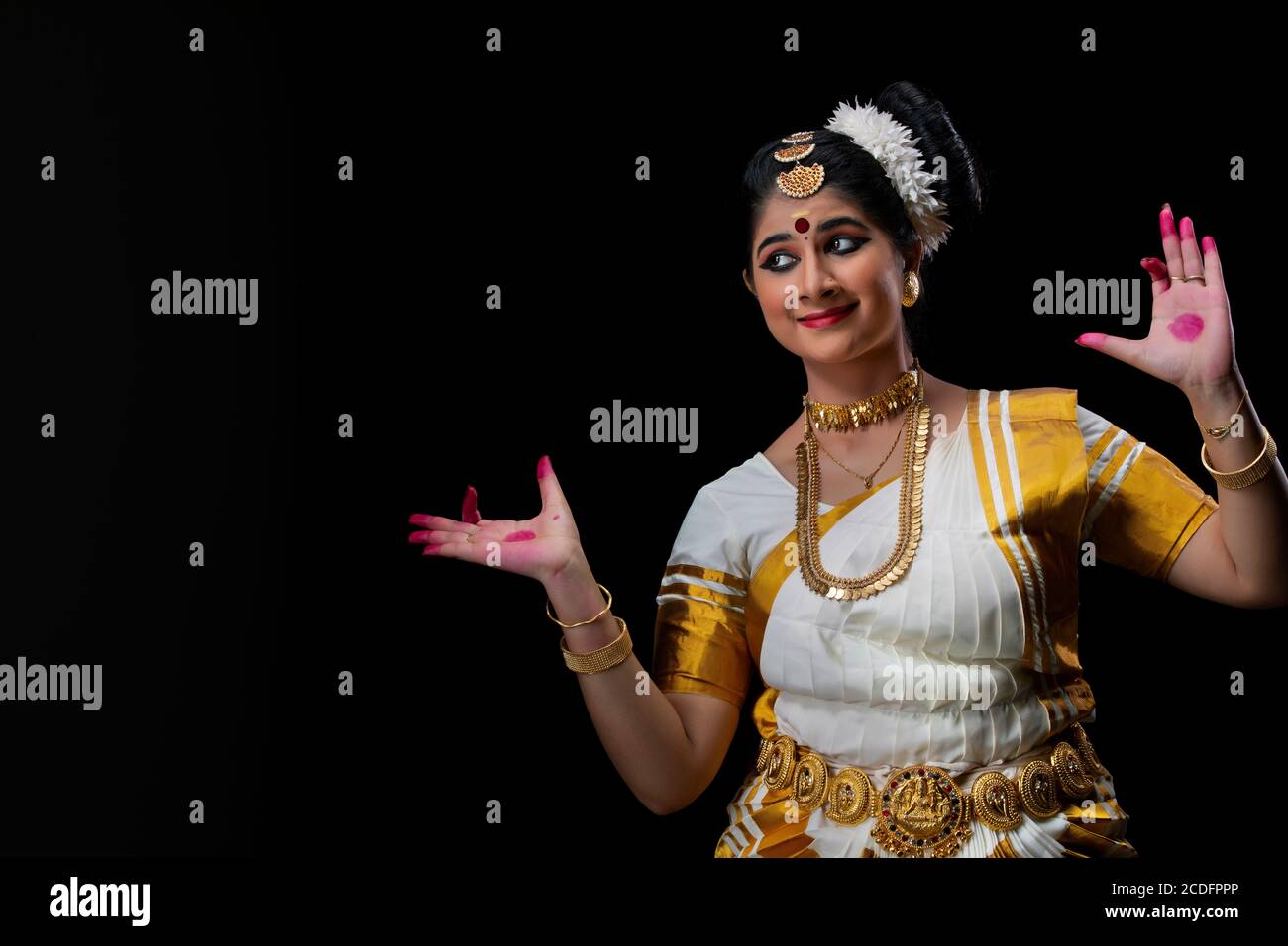 Indian dance mudras hi-res stock photography and images - Alamy