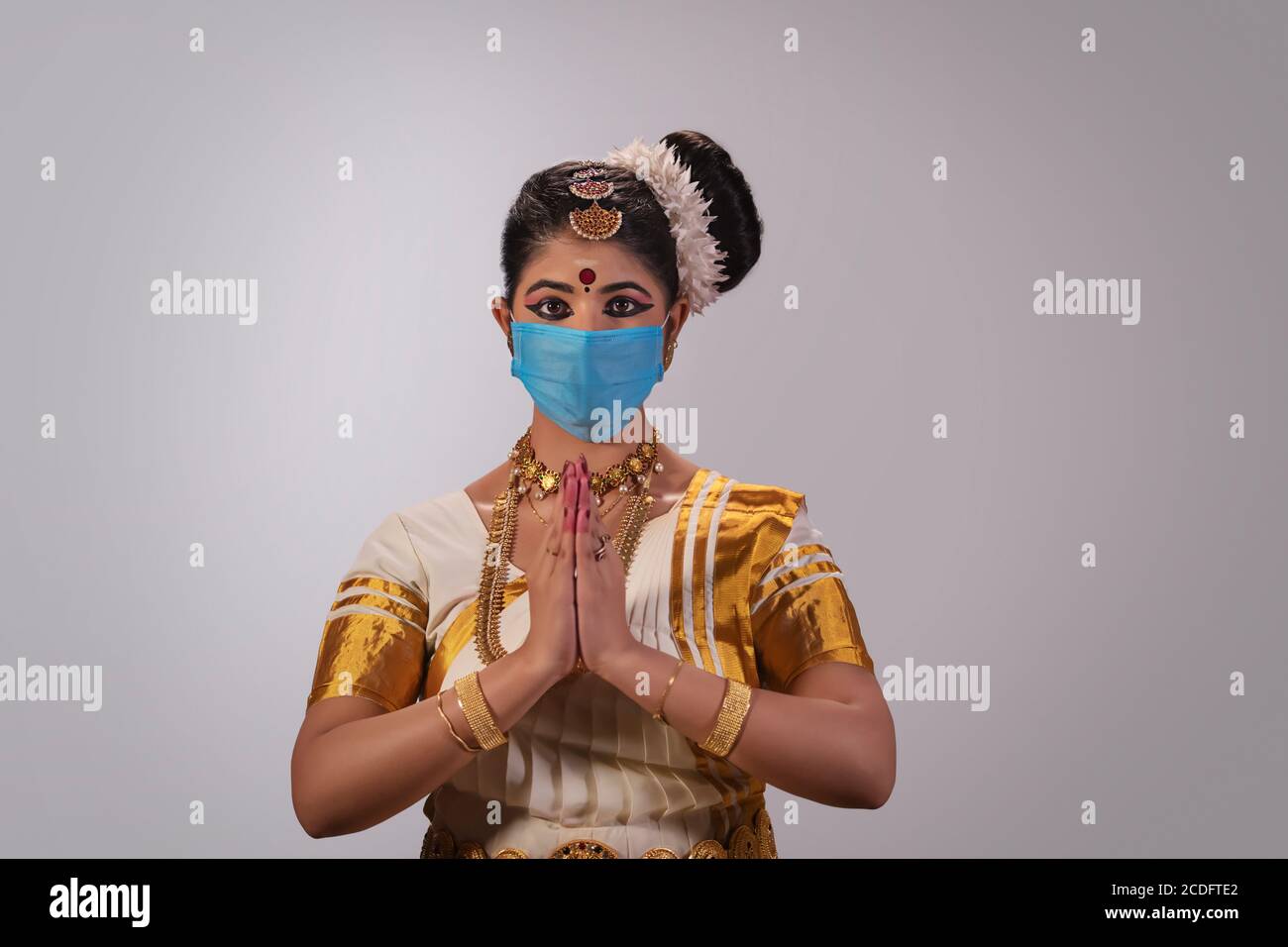 Indian dance face mask hi-res stock photography and images - Alamy